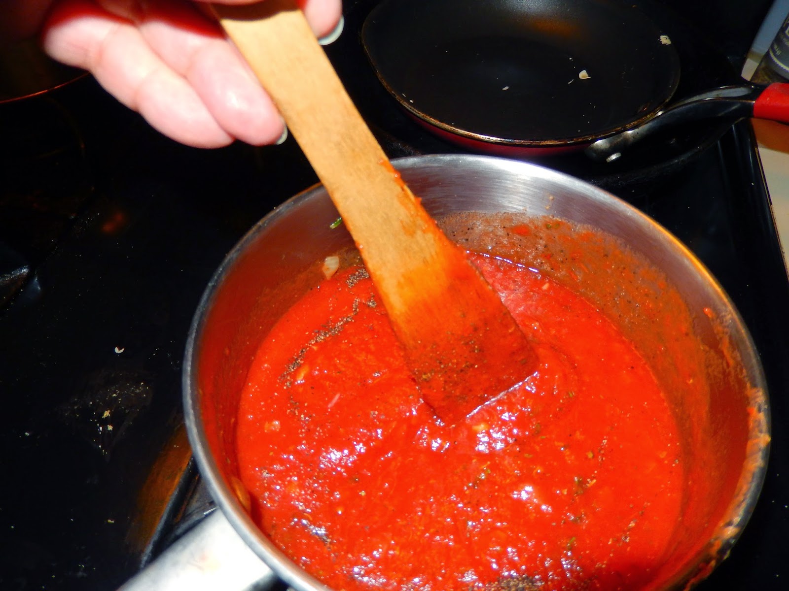 Recipes and Stuff: Homemade Manicotti with Marinara Sauce