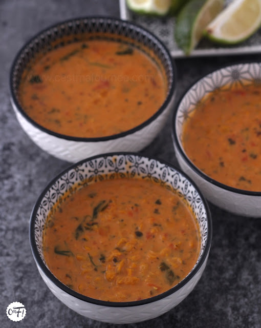 La soupe de lentilles corail au curry et lait de coco de Yotam Ottolenghi