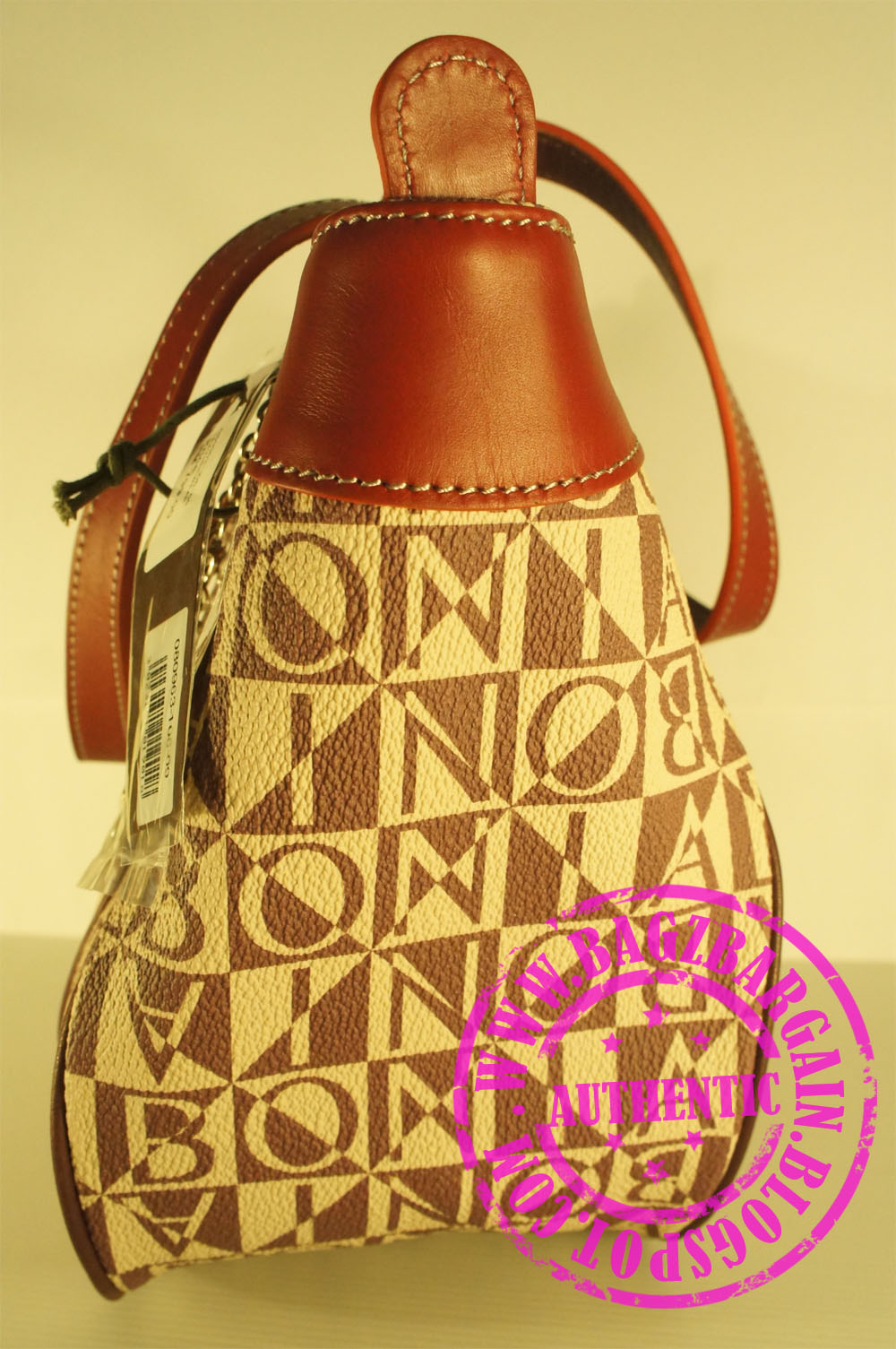 BAGZBARGAIN: New Bonia Signature Leather Small Tote Bag ~ Item #BMRT1003