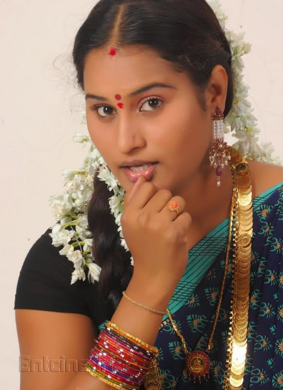 Media Gallery: Mahathi Actress New Hot Spicy Saree Photo Shoot Stills Pics Images