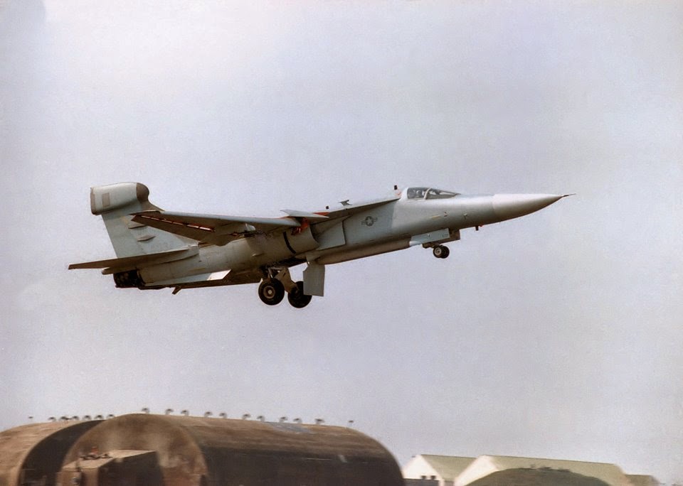 Jet & Prop by FalkeEins: Upper Heyford Sparkvark Ravens 1990