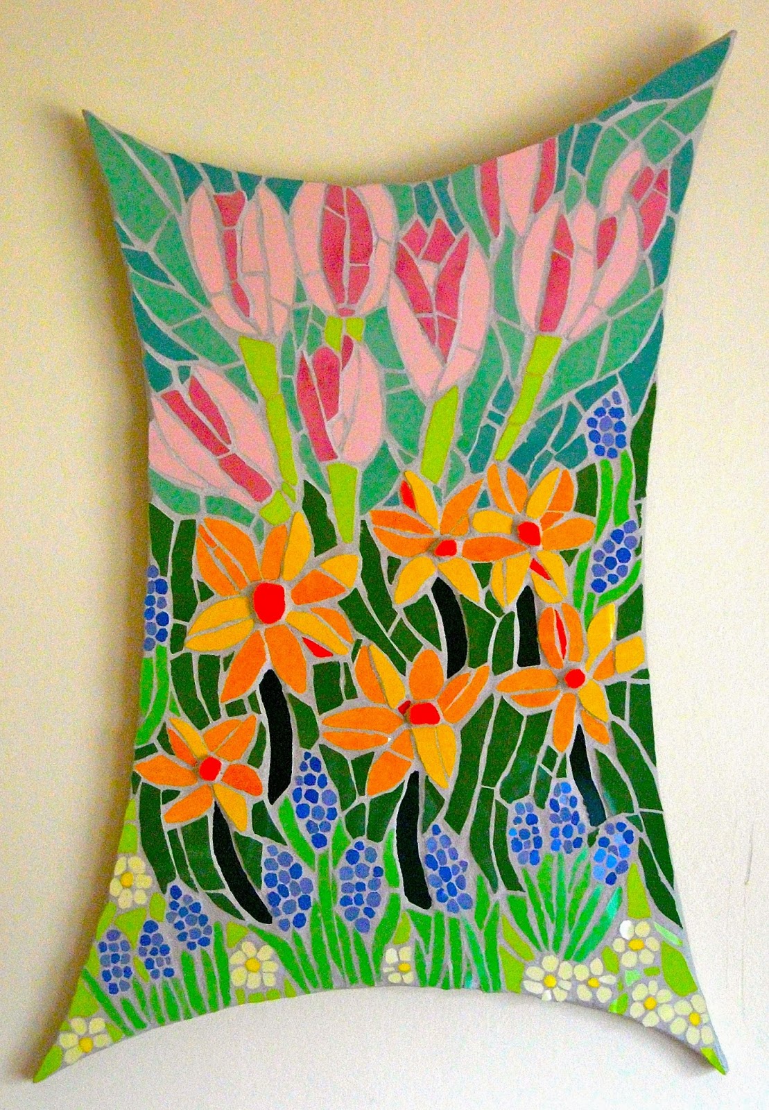 Felicity Ball mosaics: Uplifting spring flowers mosaic!