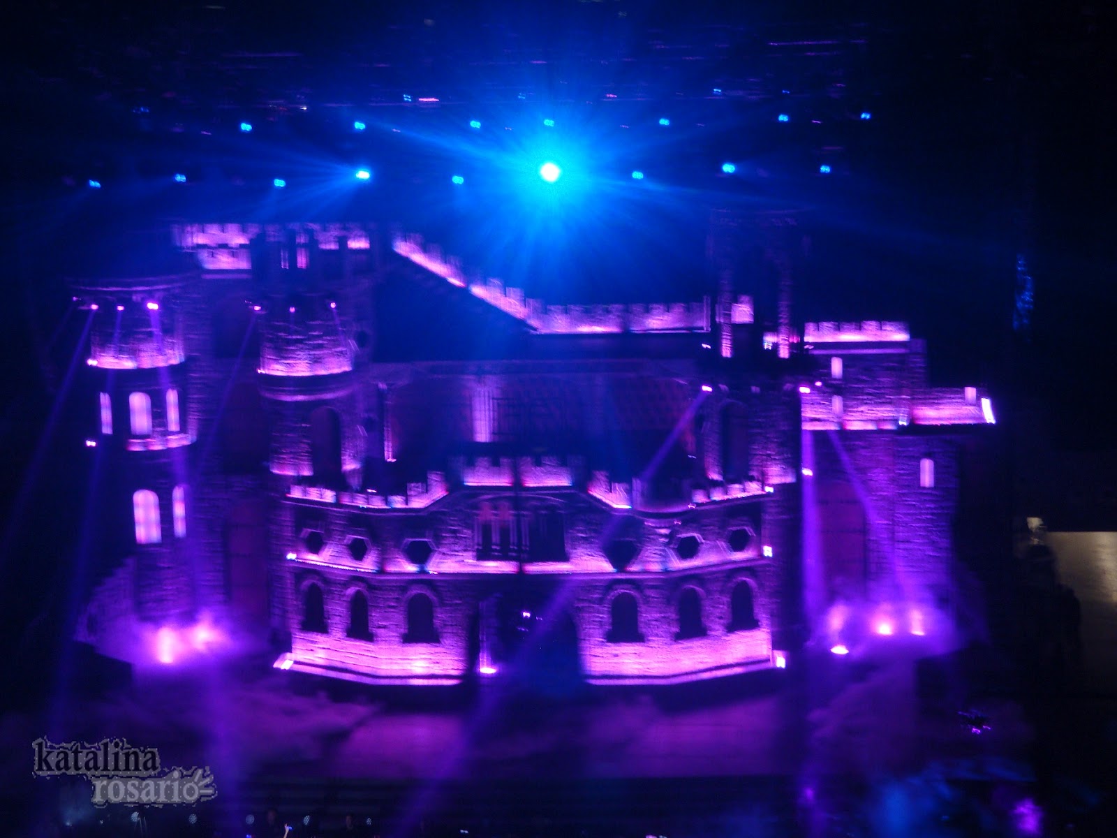 Born This Way Ball Wallpaper | New hd wallon