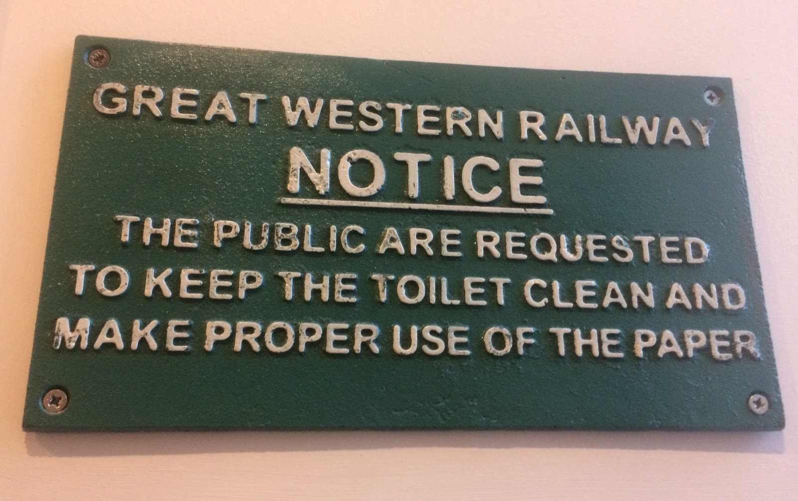 Sign Siren: Proper use of the paper