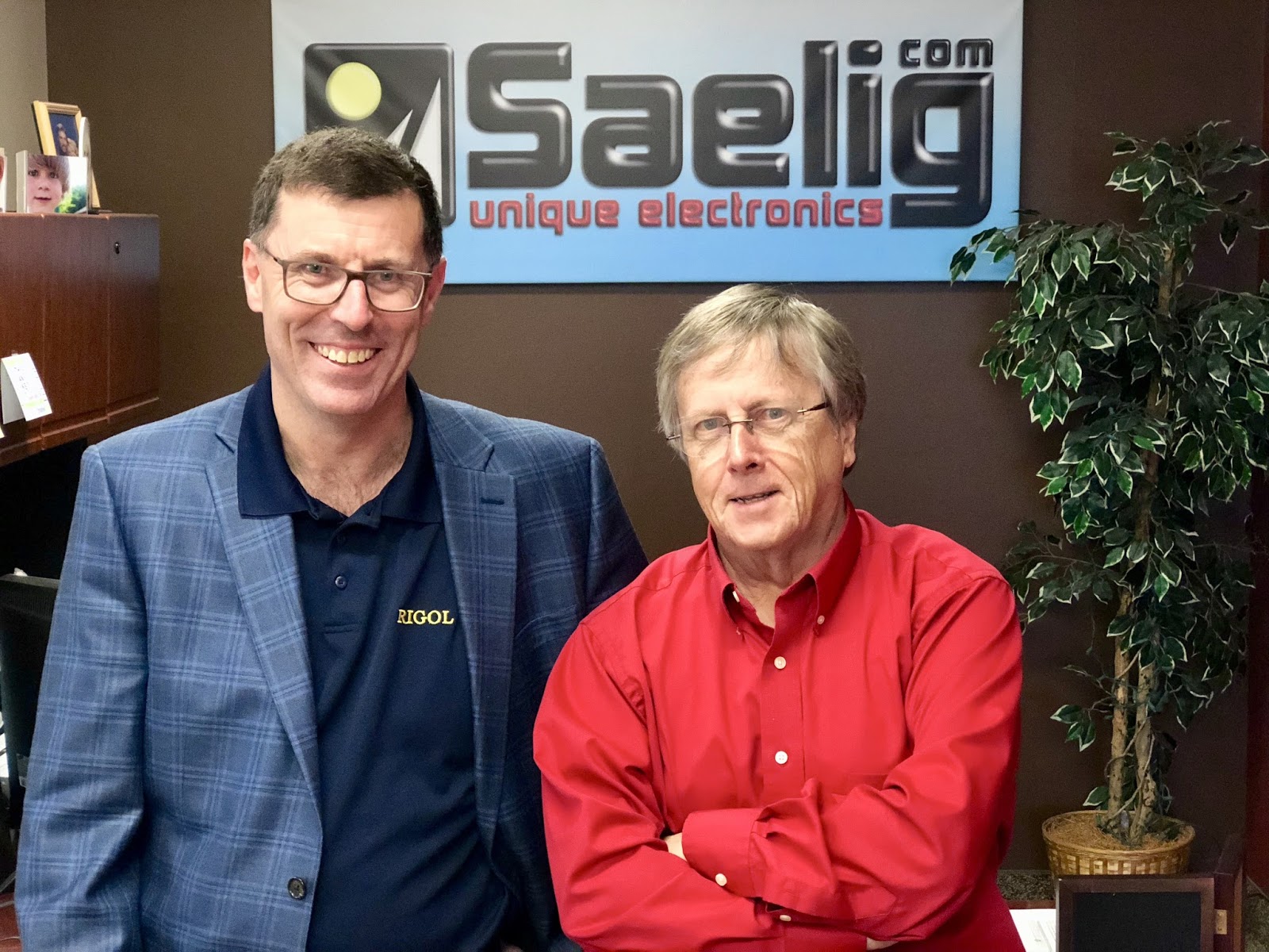 Happy Prosperous And Blessed Mike Rizzo Rigol Usa Gm Visits Saelig In