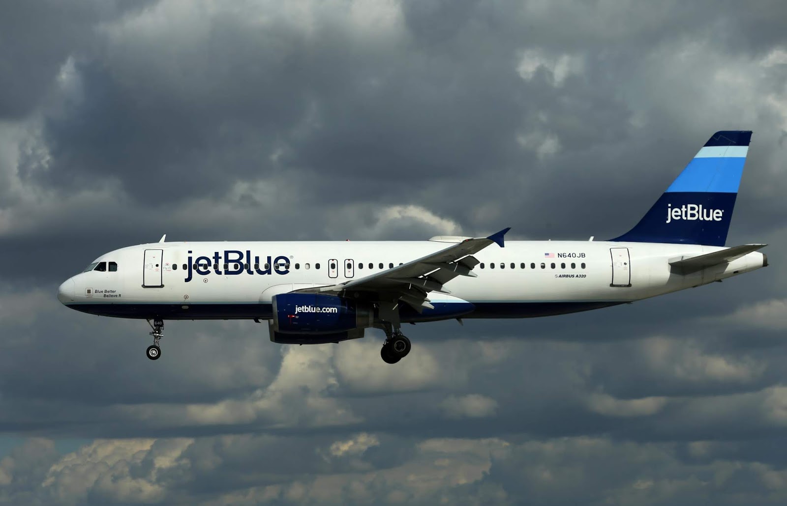 Jetblue Chooses The Airbus A220 To Replace Its Embraer Fleet