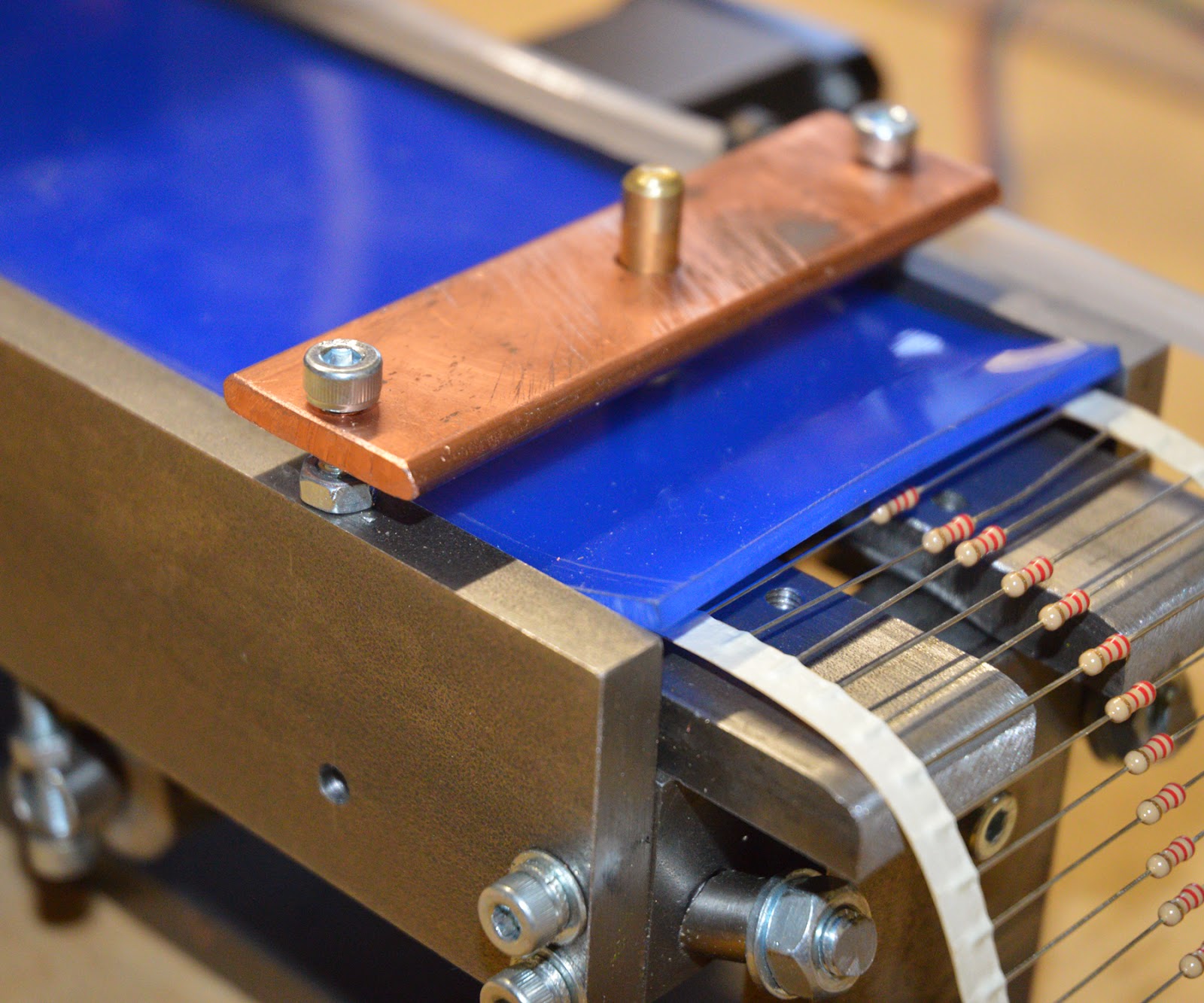 Electronics Blog.: Cutting Resistors with a Robot - Meet Vincent V