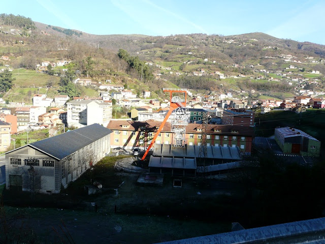 caminaresdejosua: SENDA VERDE DE TURÓN (de Figaredo a Puente Villandio).