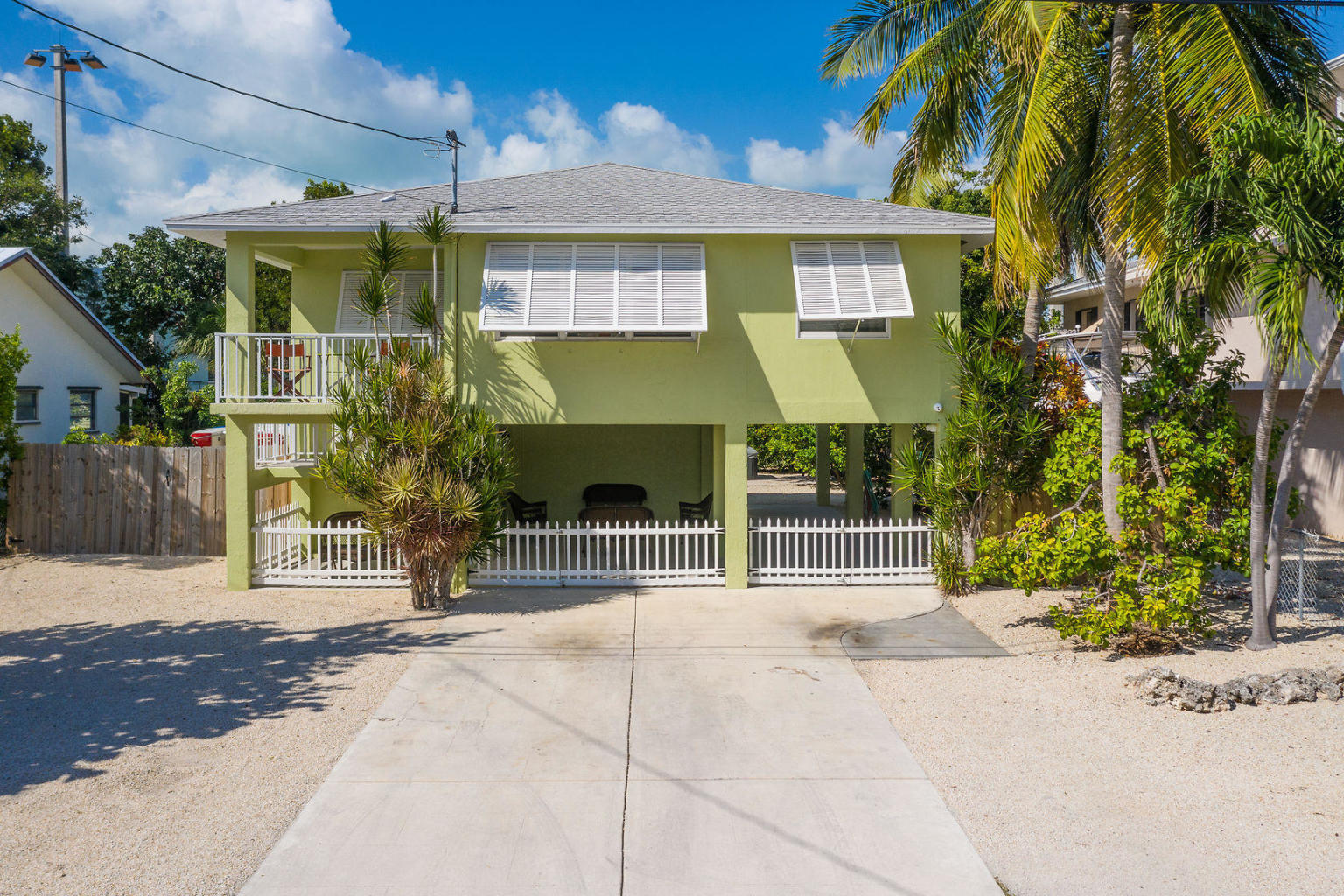 Real Estate in the Florida Keys: Great solid CBS homes on Plantation ...