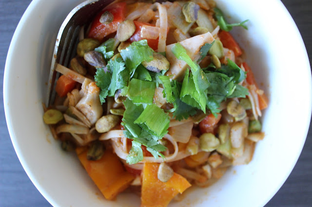 A Hoppy Medium: Curried Rice Noodles with Jackfruit
