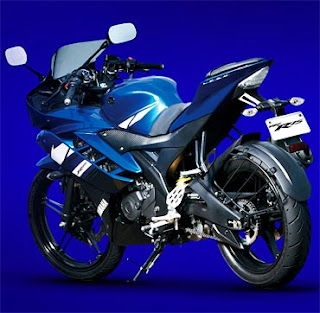 Bikes World: Yamaha R15 Version 1.0