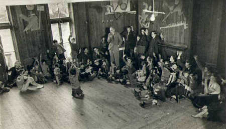 Sicabe Organización: 8. MARIA MONTESSORI, LA ESCUELA SUMMERHILL Y ...