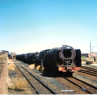 SAR CONNECTA: Warrenton 1990 - Scrap Steam Locomotives (Original Image ...