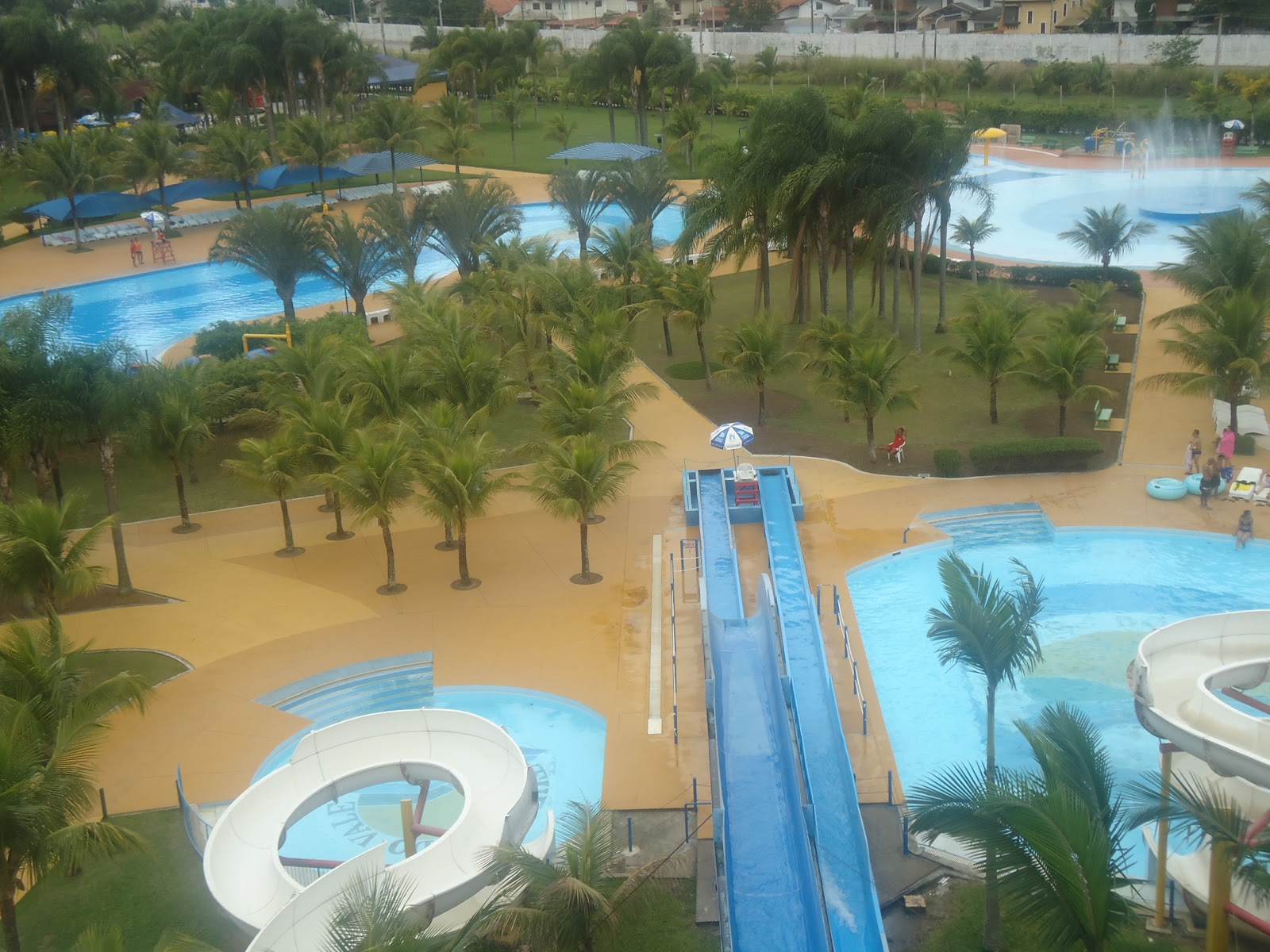 Surdo HK: Professores levam formandos para Thermas do Vale!!