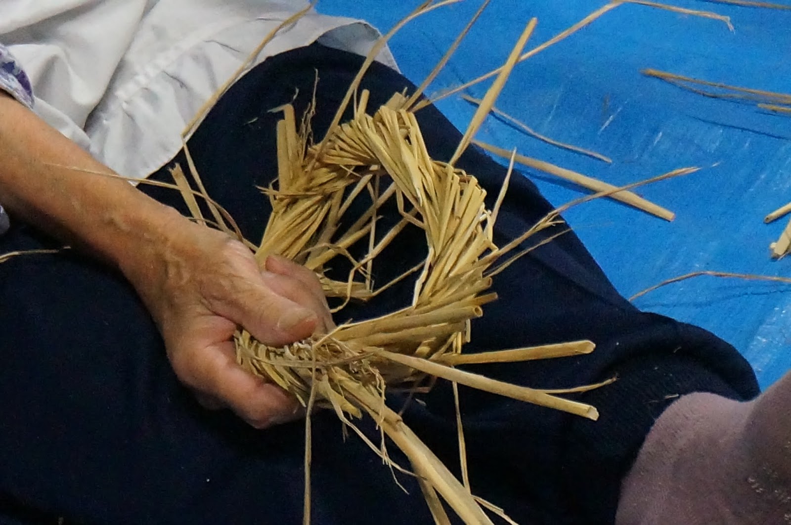 Learning straw work in Mukugawa village, Shiga prefecture