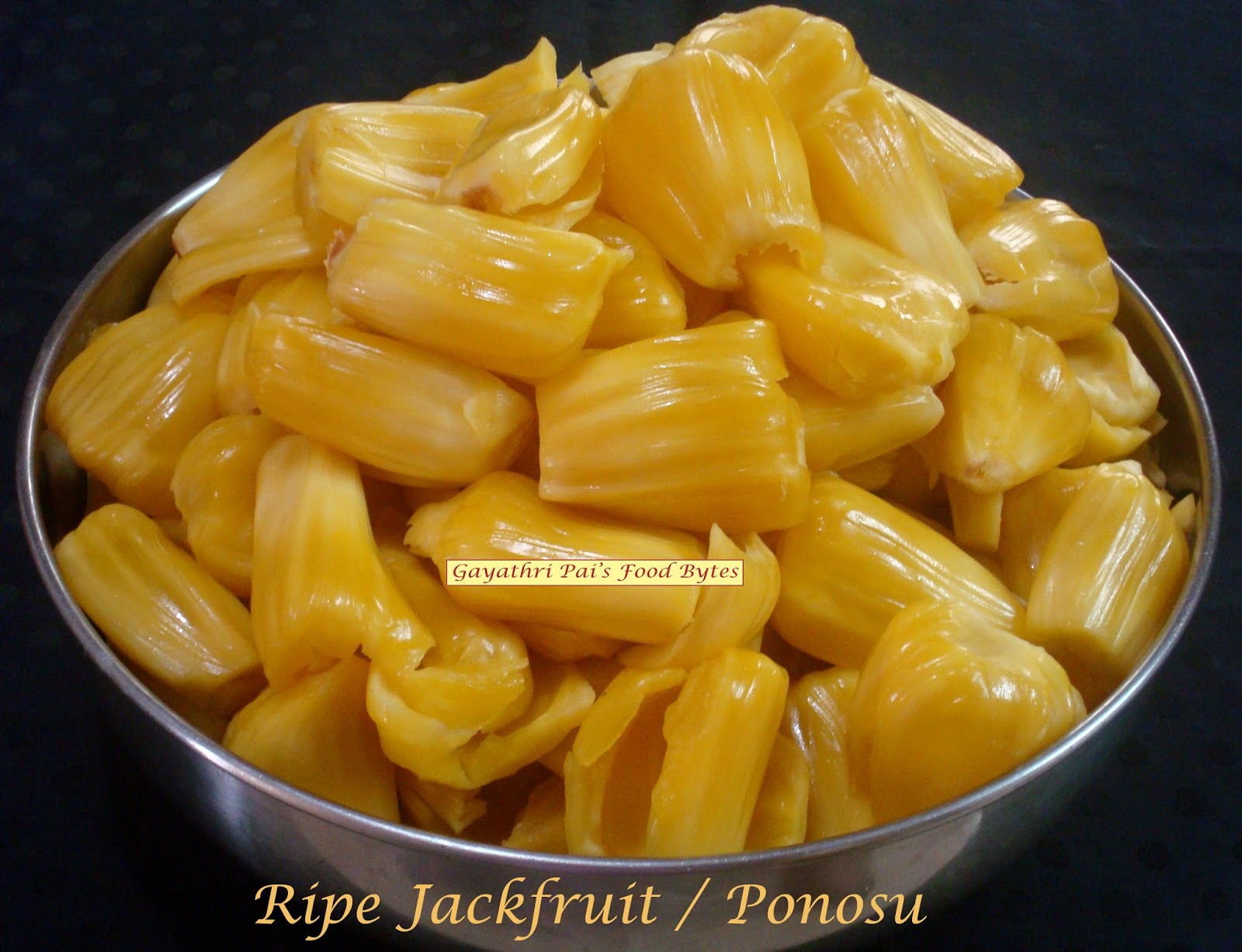 Gayathri Pai's Food Bytes: Jackfruit (Ponsa) Jam.