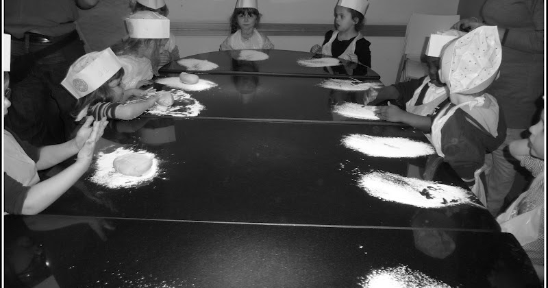 The Vegetarian Experience: Kids Pizza Making Party At Pizza Express