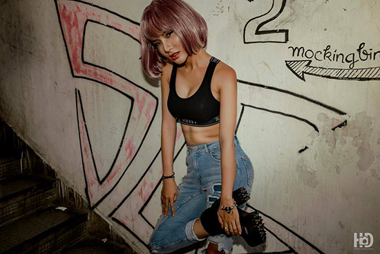 Hot girl nóng bỏng Quỳnh Ruby trong bộ ảnh "Tuyệt Tình Cốc" là ai?