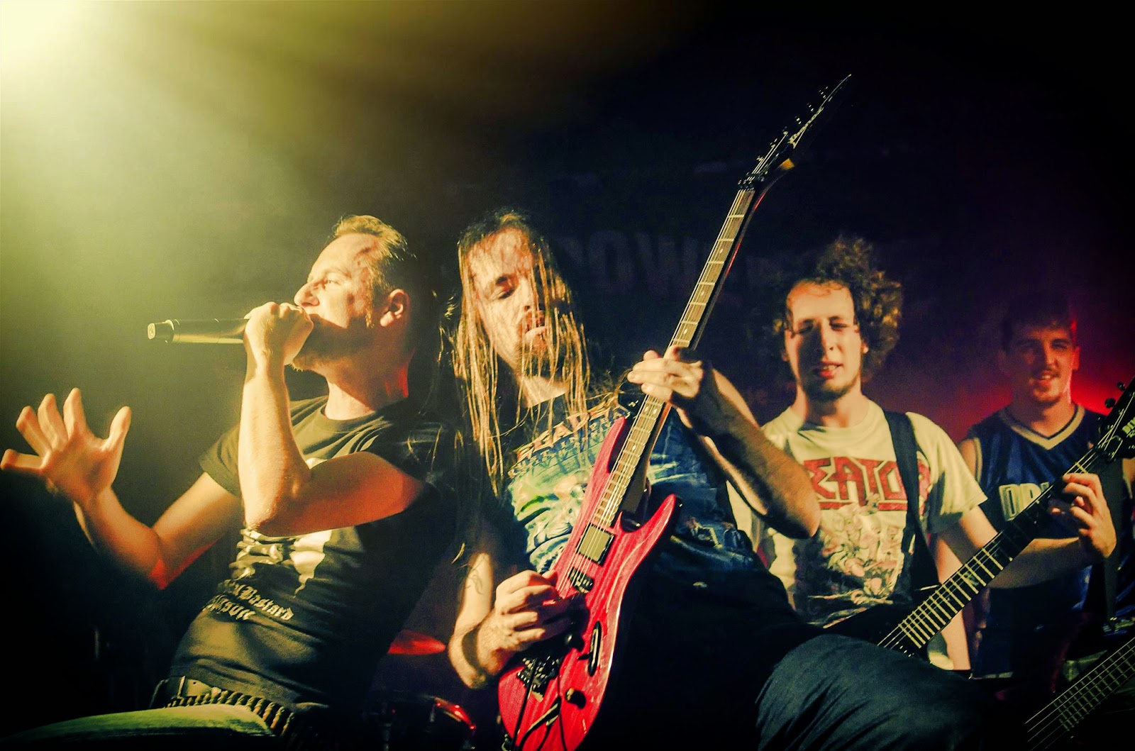 Heavy Metal Time Machine: Interview with Dissorted guitarist Florian ...