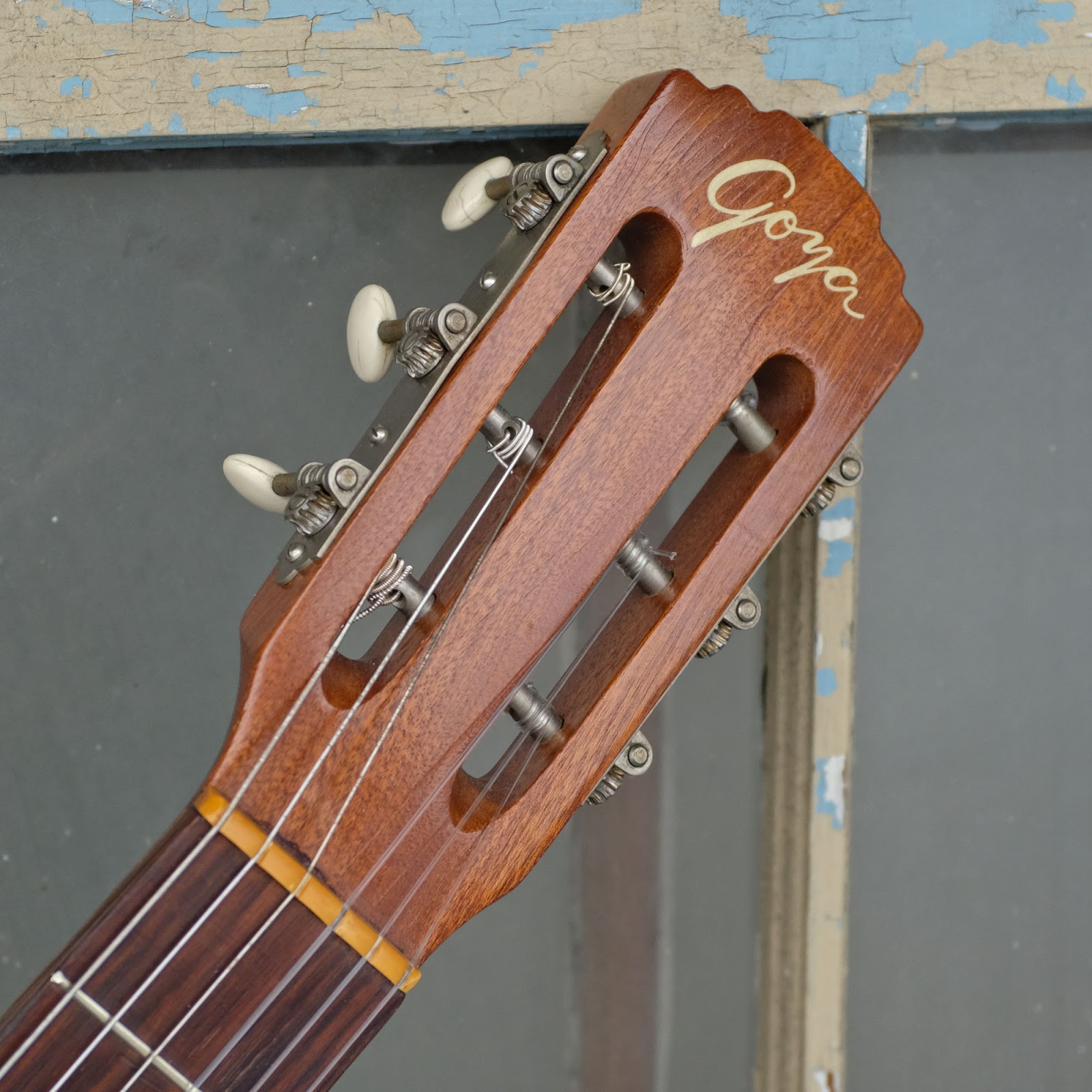 1966 Levin-made Goya G-10 Classical Guitar