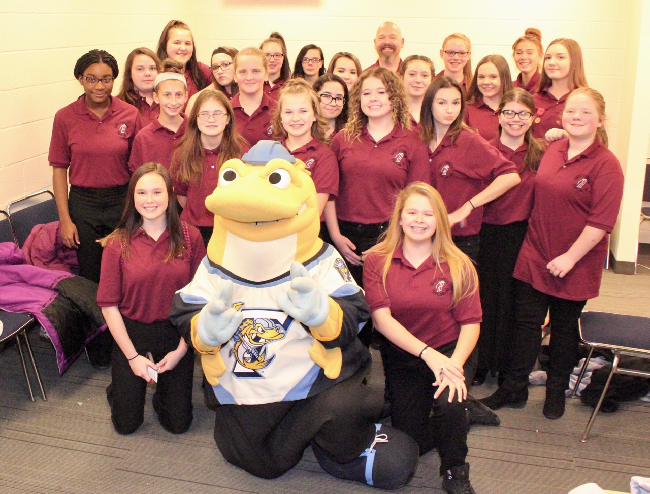 Talking Taylor Schools: WEST MIDDLE SCHOOL singers perform at Walleye ...