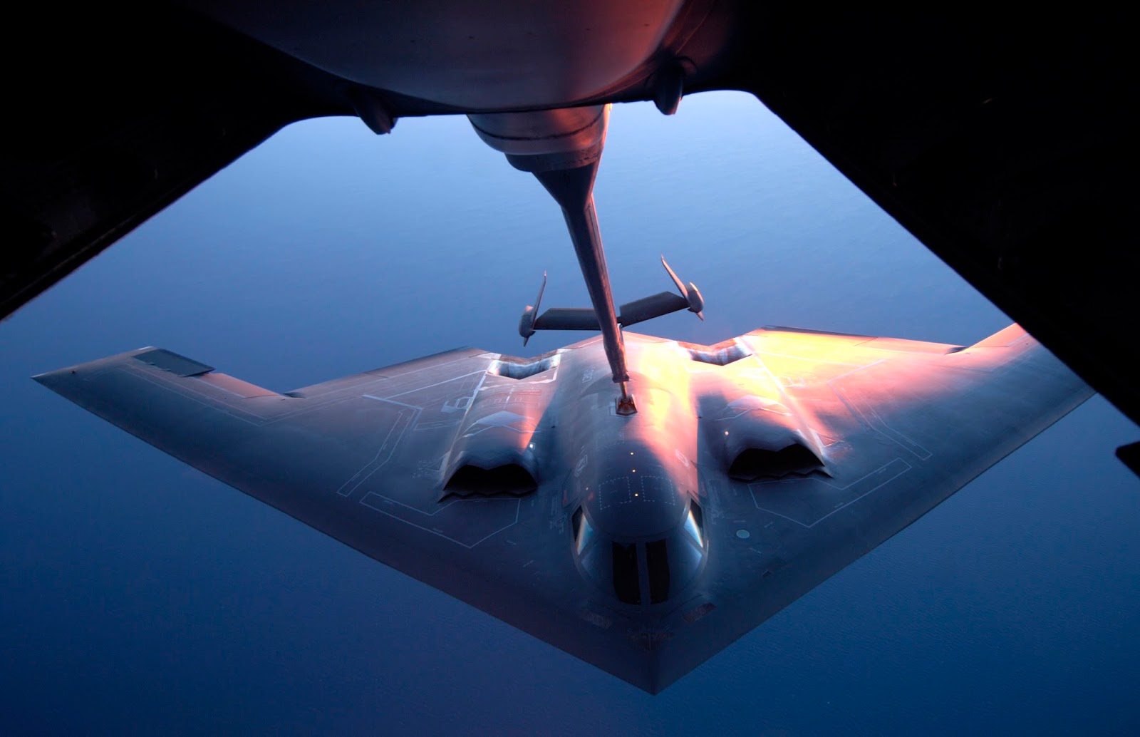 Reaching for the Skies: Падіння бомбардувальника «B-2 Spirit»