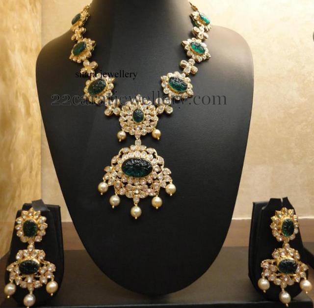 Latest Kundan Set from Sitara - Jewellery Designs