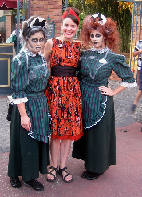 Cassie Stephens: DIY: A Prom Zombie Dress