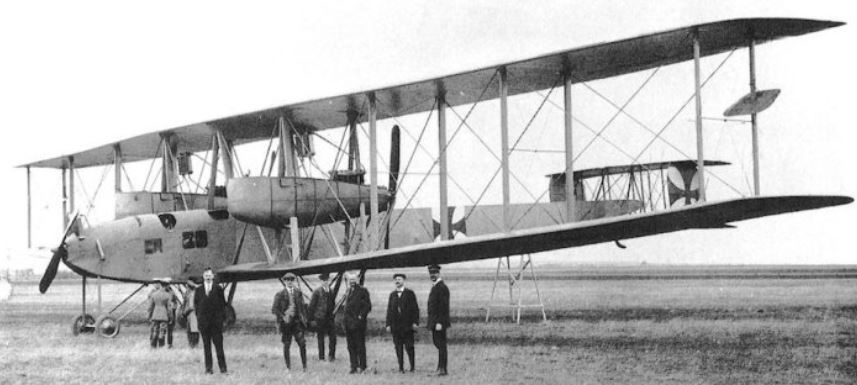 The Day a Zeppelin flew over Kilburn