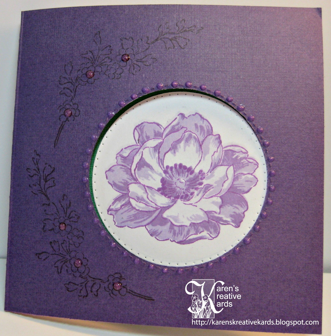 Karen's Kreative Kards: Altenew Floral Twist Circle Window Card