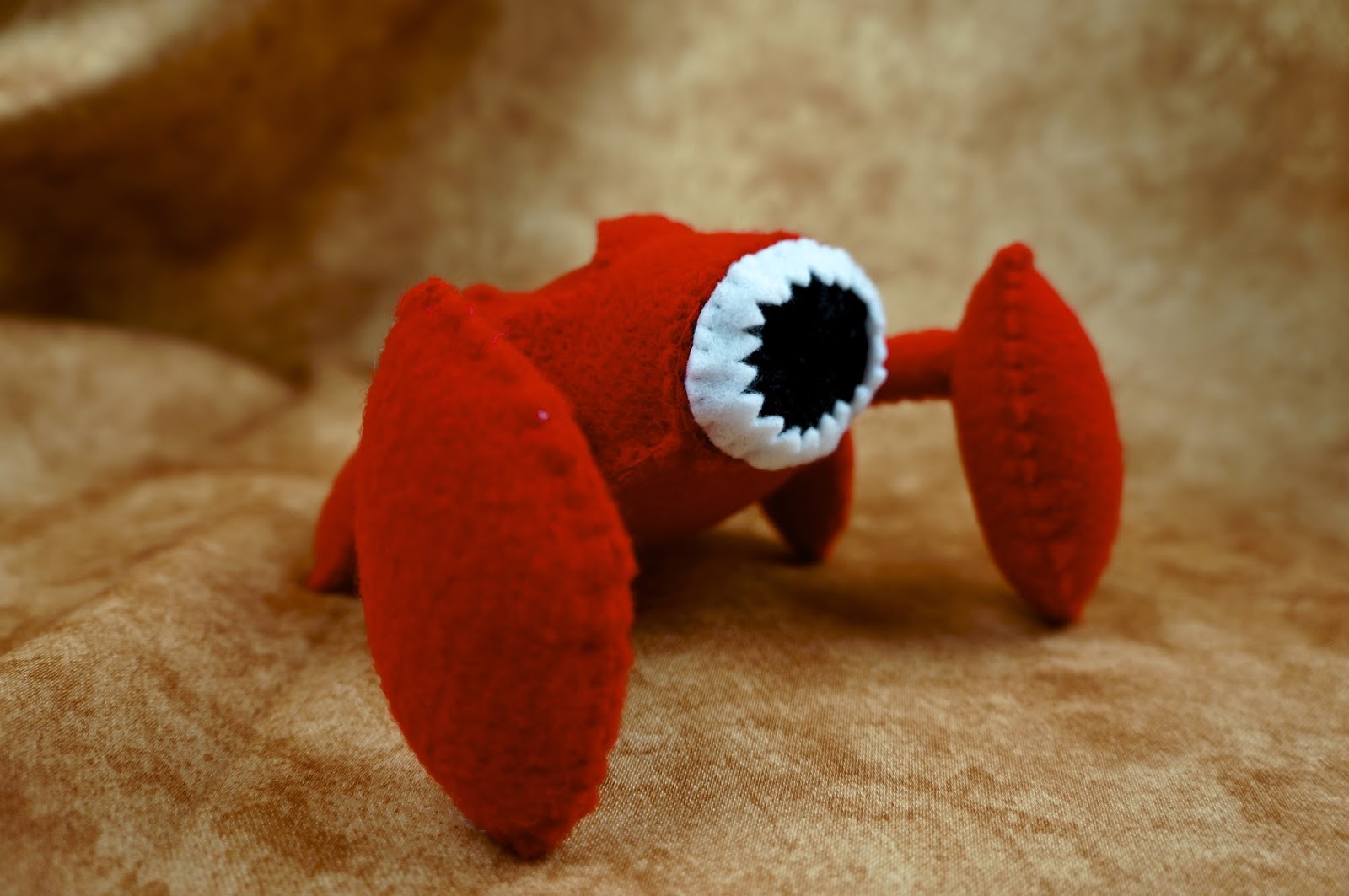 Otaku Crafts: Make Your Own Hellbug Plush (Defiance)