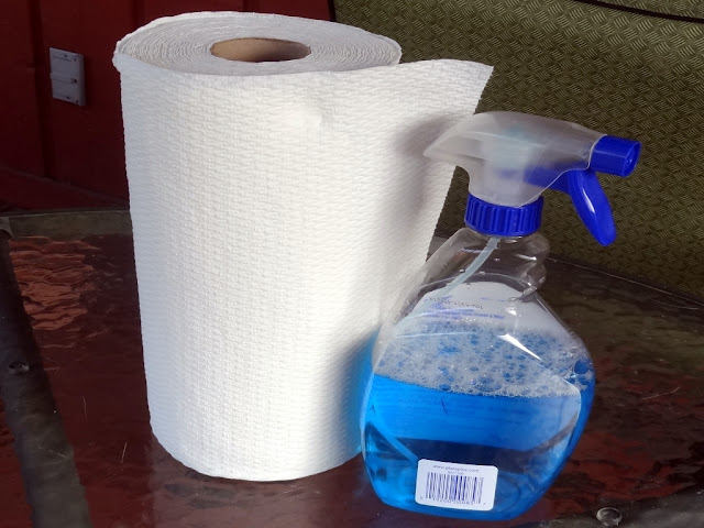 Weekly Chore Prompt: Wash inside windows | My WAHM Plan