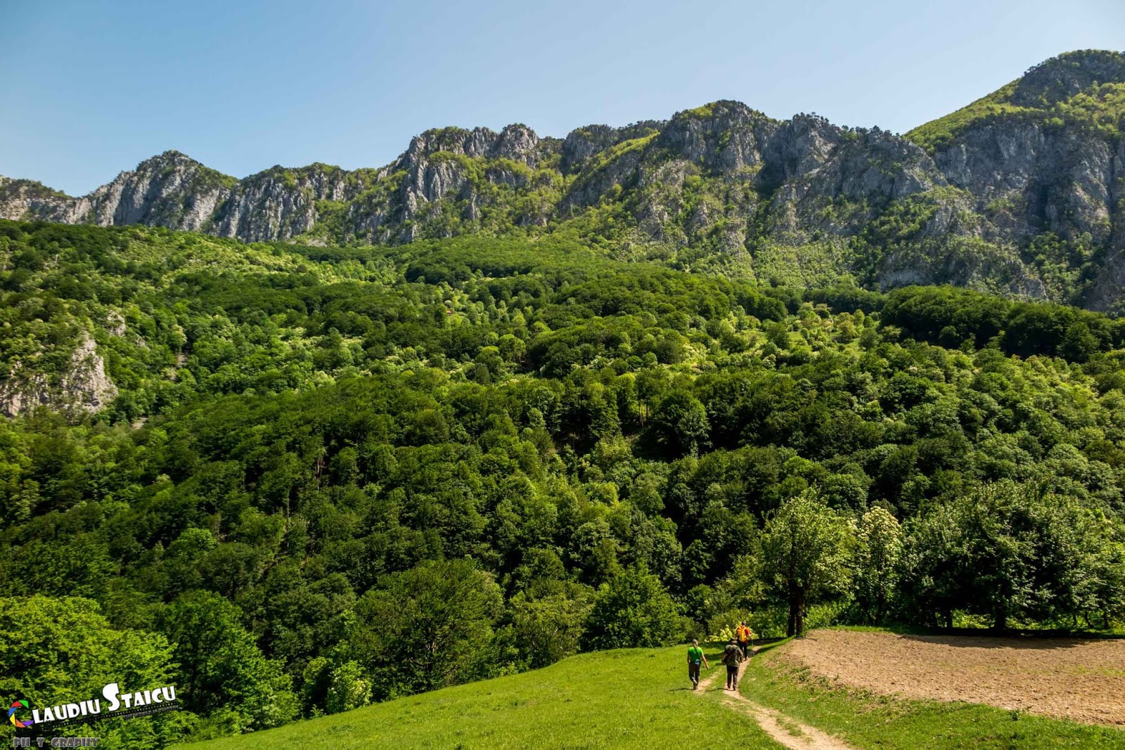 Satul Inelet - Valea Cernei