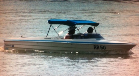 AUSSIE SKIBOATS: random; FLIGHTCRAFT PHANTOM TS