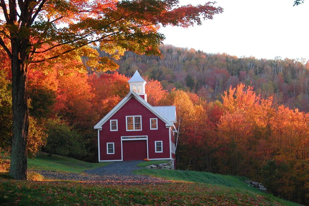 Sweet House Dreams: 1783 Antique Cape Cod in Bridgewater Corners, Vermont