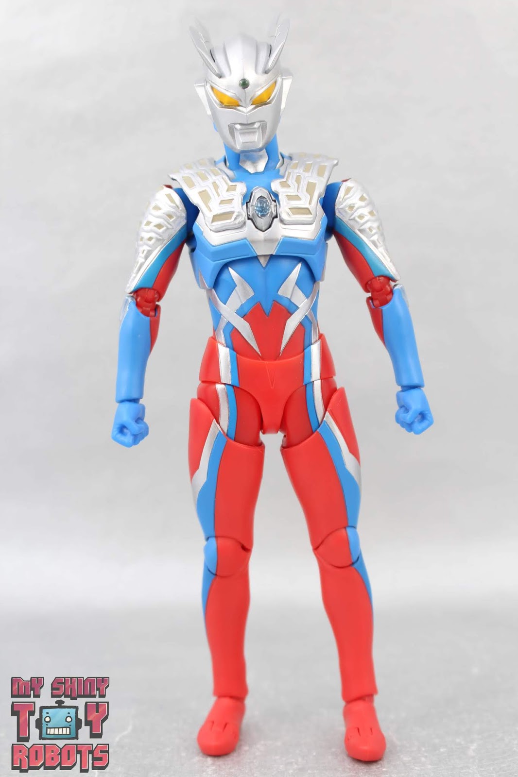 My Shiny Toy Robots: Toybox REVIEW: S.H. Figuarts Ultraman Zero