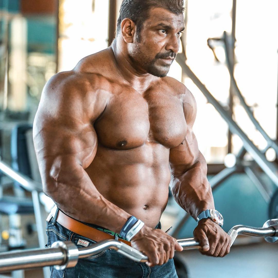 Muscle Lover: Sri Lankan bodybuilder Lucion Pushparaj - Black Lion of ...