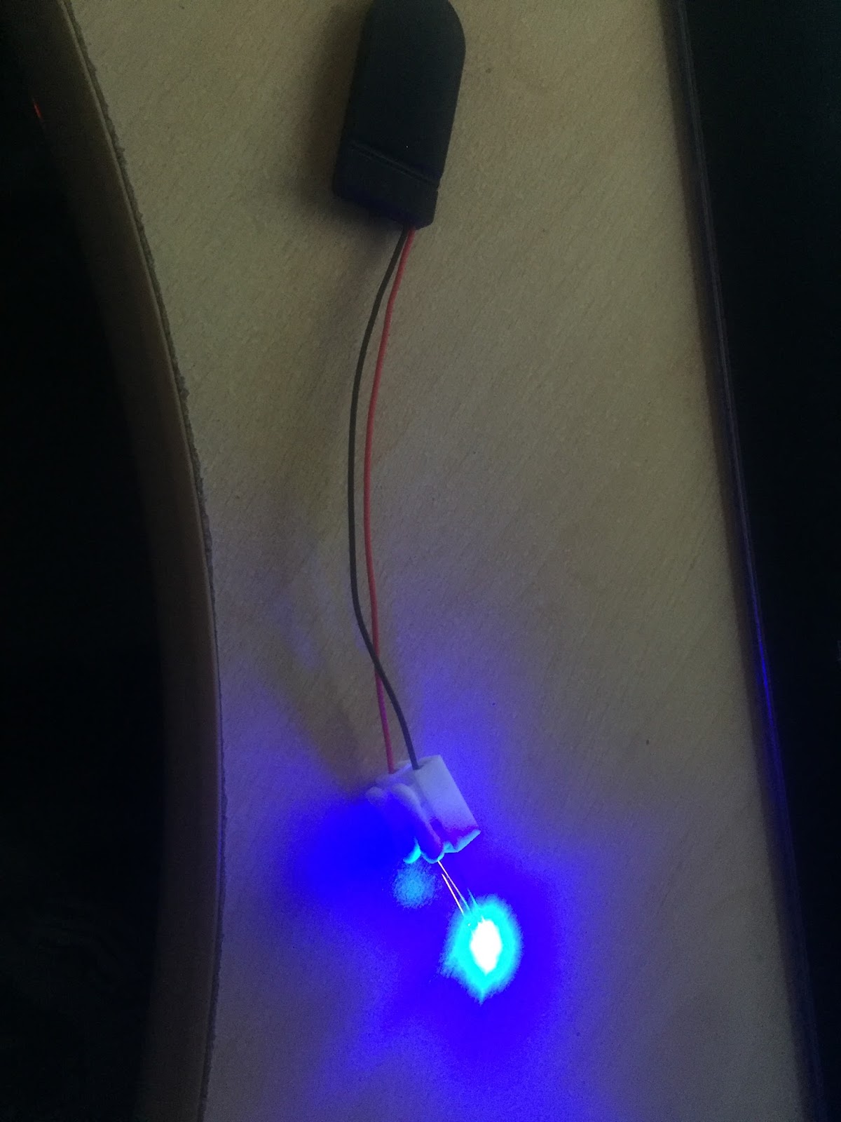 WeeMen: Imperial Knights - How to add LED lights to your Knights