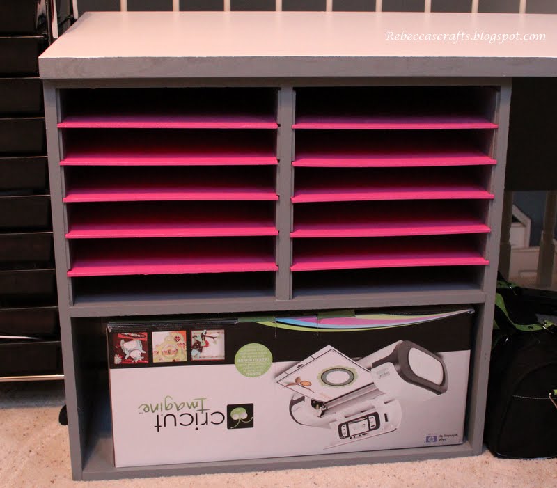 Rebecca's Crafts: Craft Center Done!!!