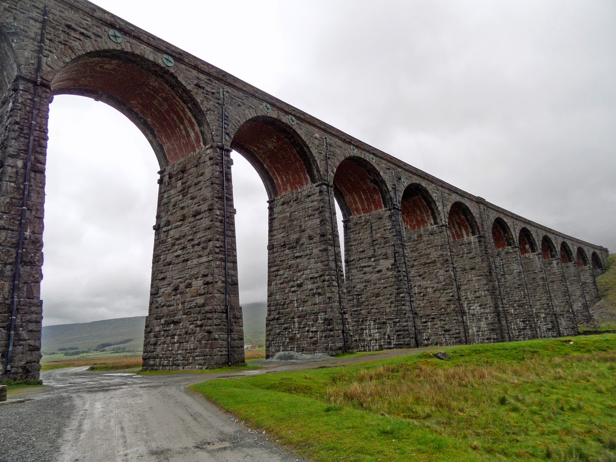 The Happy Pontist: Yorkshire Bridges: 6. Ribblehead Viaduct