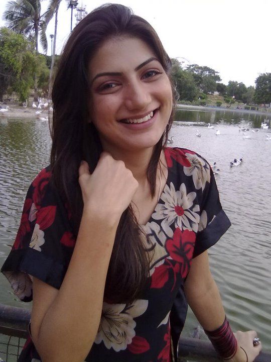 LatestGlobalNews2015: collection of hot and sexy sindhi females 2015 ...