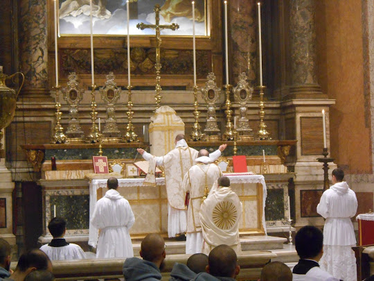 CATHOLICVS: Reportaje fotográfico de la solemne Santa Misa en el Rito ...