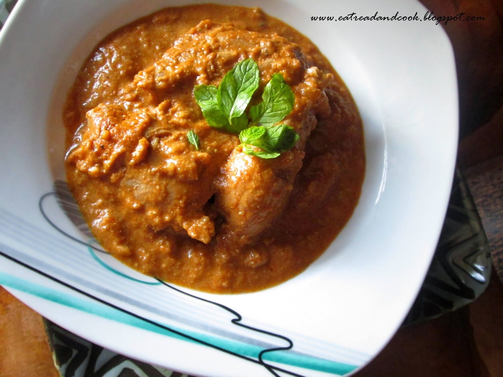 Awadhi Chicken Korma / Chicken Korma Awadhi Style