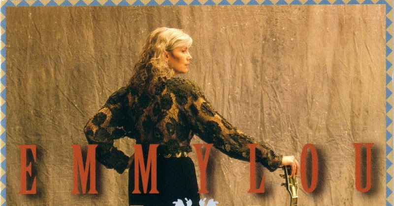 ENTRE MUSICA: EMMYLOU HARRIS - Songs Of The West