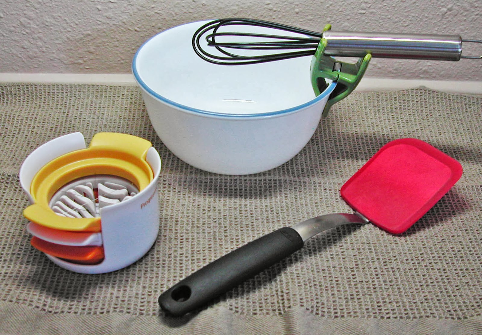 The Iowa Housewife: Our Newest Favorite Kitchen Tools