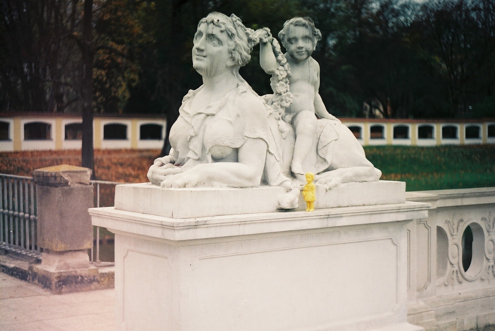 Zadie's Polish adventure / Dipped in Rococo ~ lifestyle in analog