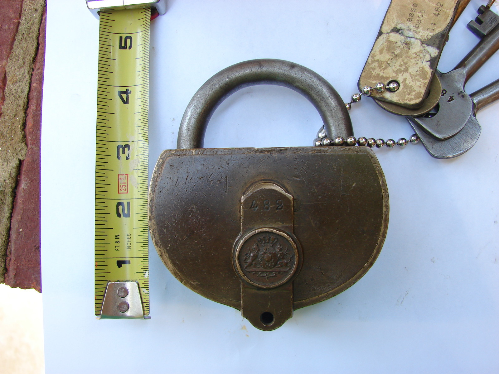 RestraintsBlog: LARGE BRASS SEAL LOCK