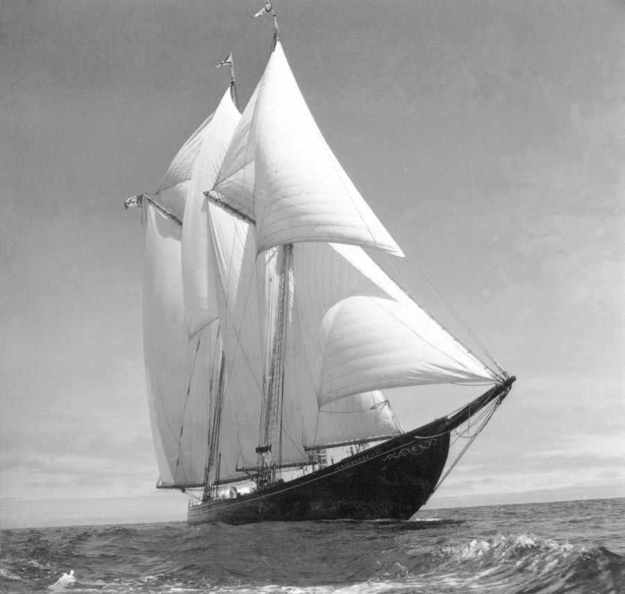 Canada's New Naval Ships: Should one be named "Bluenose"?