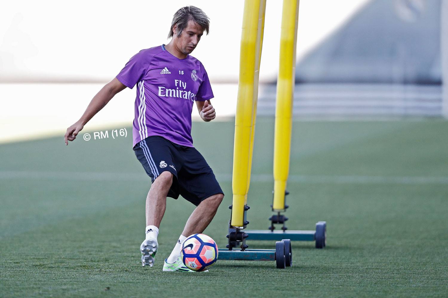 Fábio Coentrão Returns to Real Madrid Wearing Old Adidas F50 Adizero ...