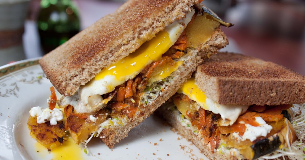 Fat and Happy Blog: Cheesy Squash Breakfast Sandwich